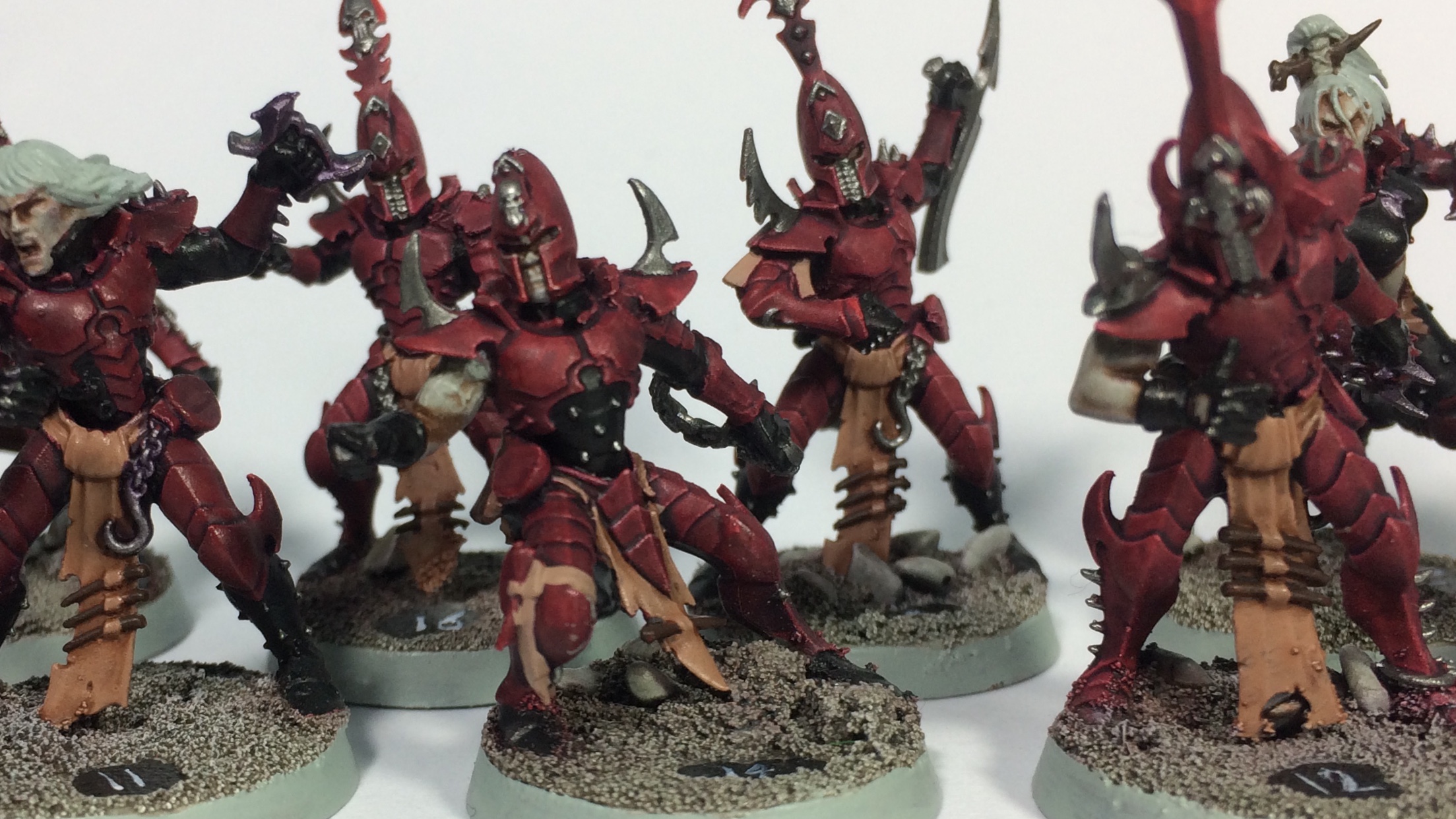 Bloodbowl’s Nasty – kitbash Dark Elf Team – Painting In The Dark